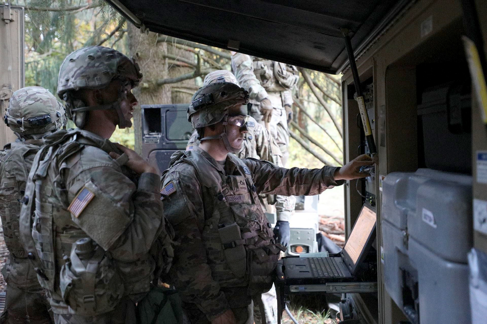 Army unified network plan 2.0 prioritizes zero trust | DefenseScoop