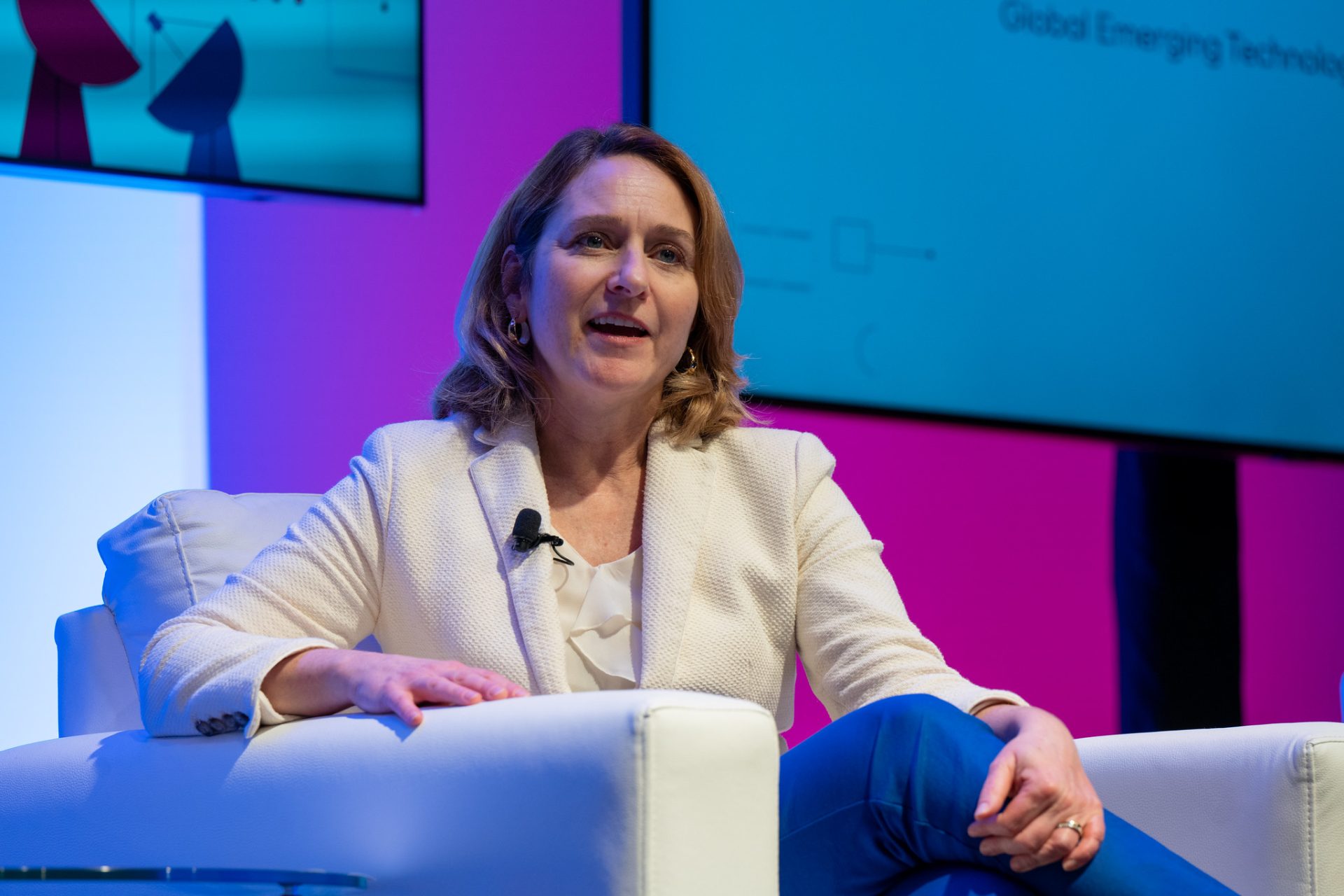 Hicks gives OSD components a deadline to name data chiefs | DefenseScoop