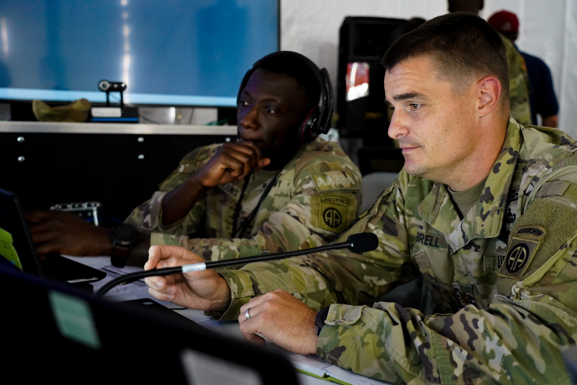 Army considering theater information advantage detachments | DefenseScoop