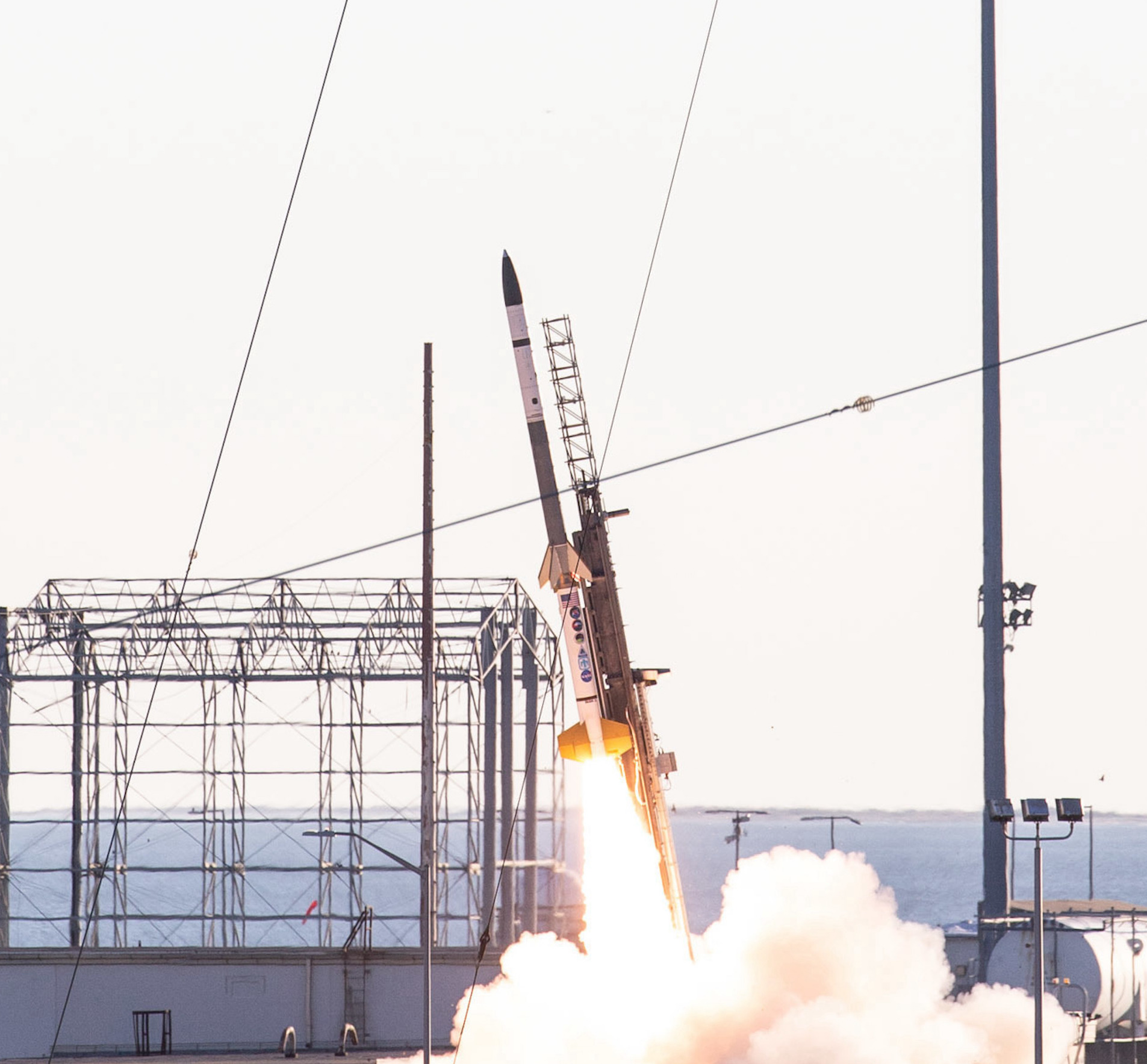 Pentagon awards three contracts to bolster US hypersonics supply chains ...