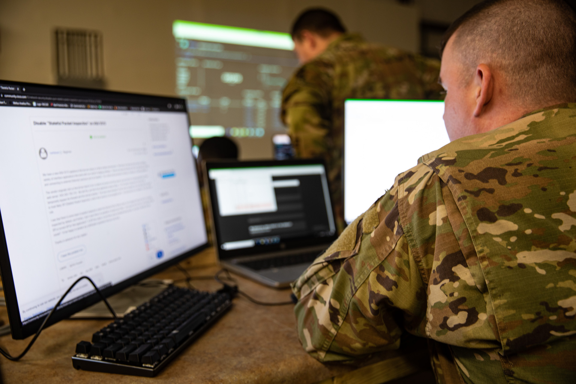 Army putting offensive and defensive cyber portfolios under a single ...