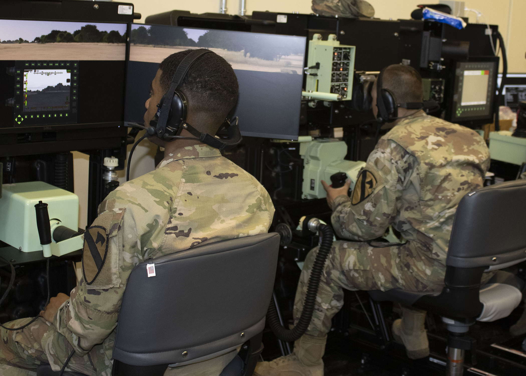 Army aims to field reconfigurable, air-ground training system by end of ...