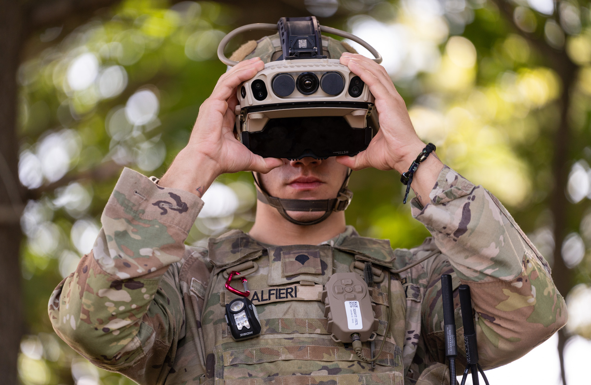 Army awards Microsoft $95M for additional IVAS 1.2 headsets, virtual ...