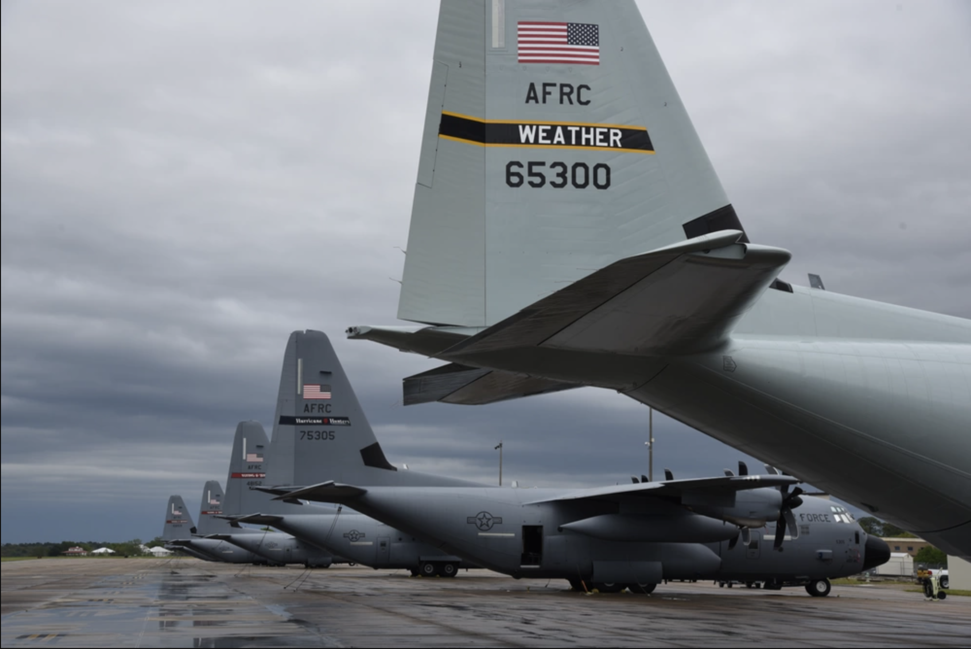 Air Force’s ‘hurricane hunters’ seek new tech to enhance weather recon ...