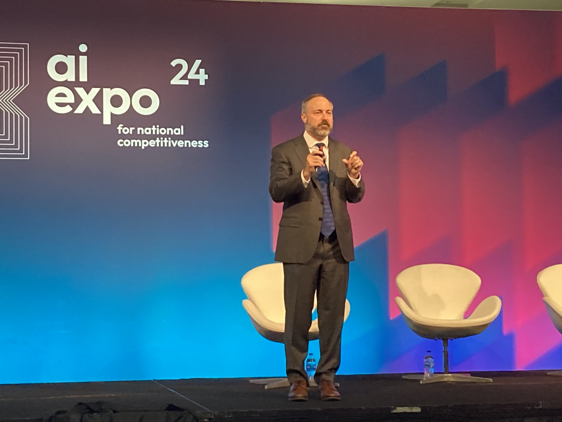 Microsoft deploys GPT-4 large language model for Pentagon use in top ...