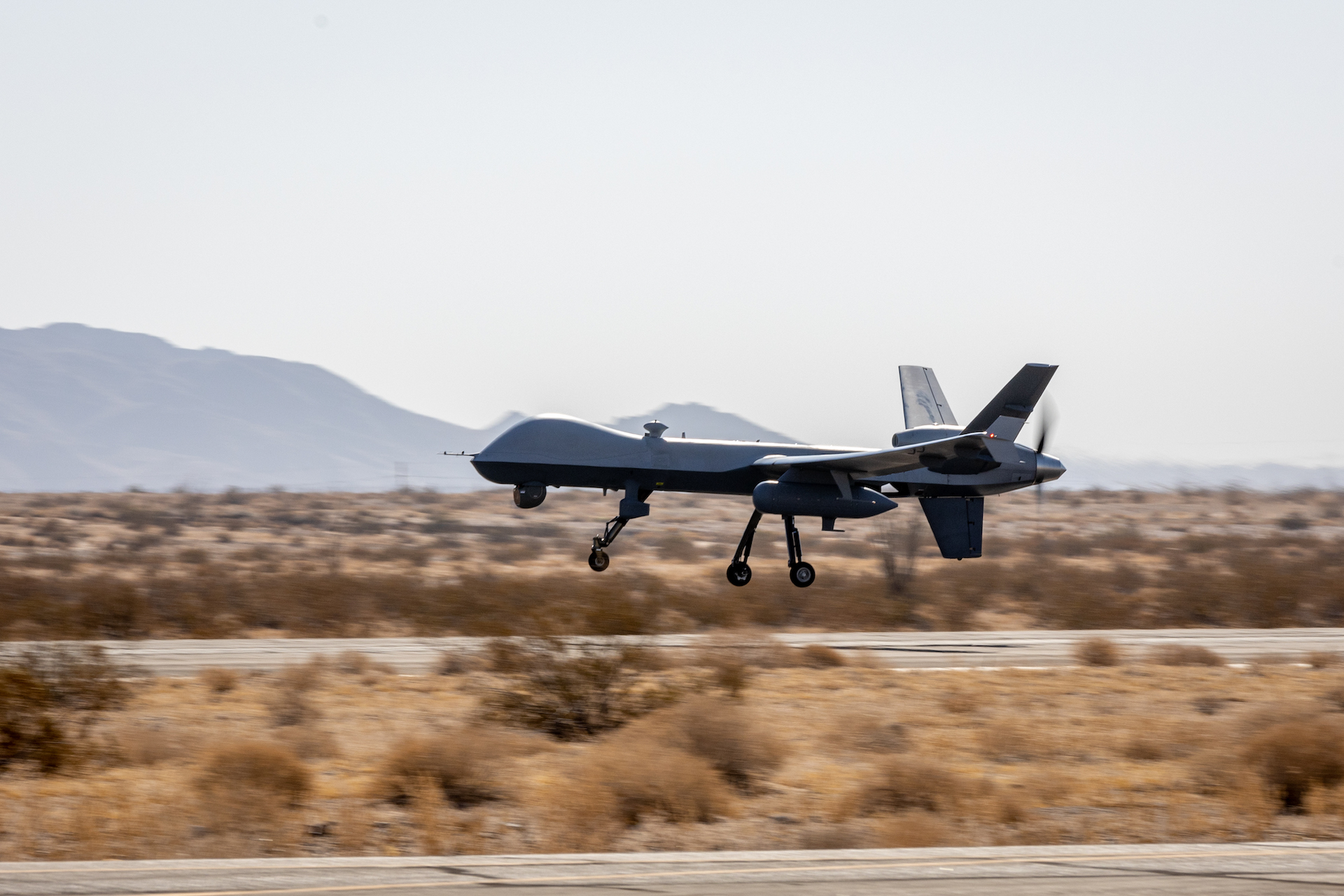 Marine Corps to receive new smart sensor system for MQ-9 Reaper drones ...