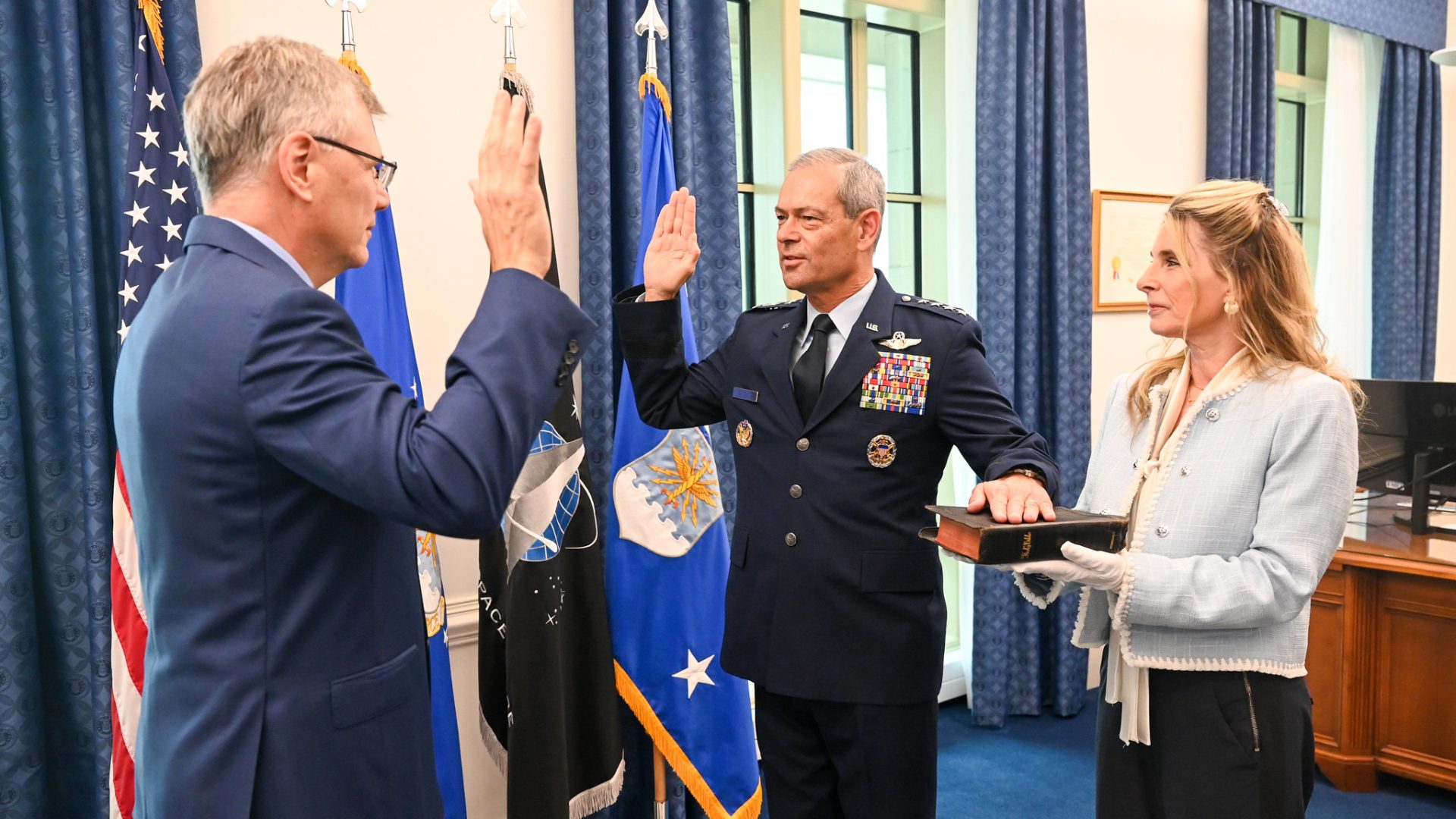 Gen. Wilsbach sworn in as Air Force chief, pledges to advance ...