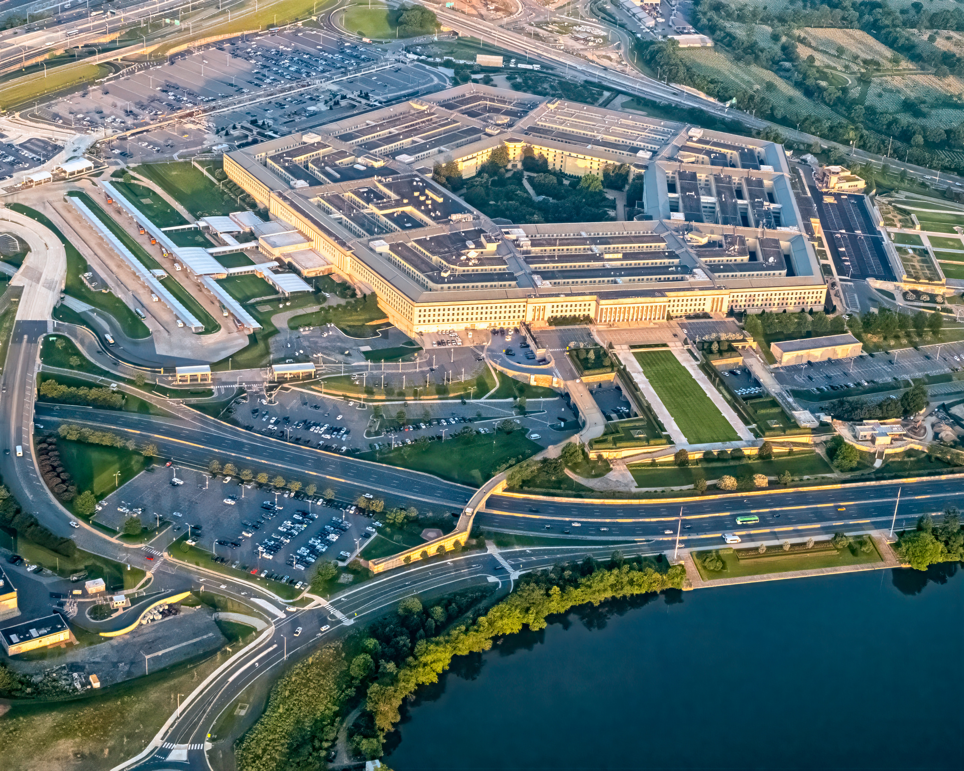 Post-shutdown, questions swirl about Pentagon’s plans to issue missed ...