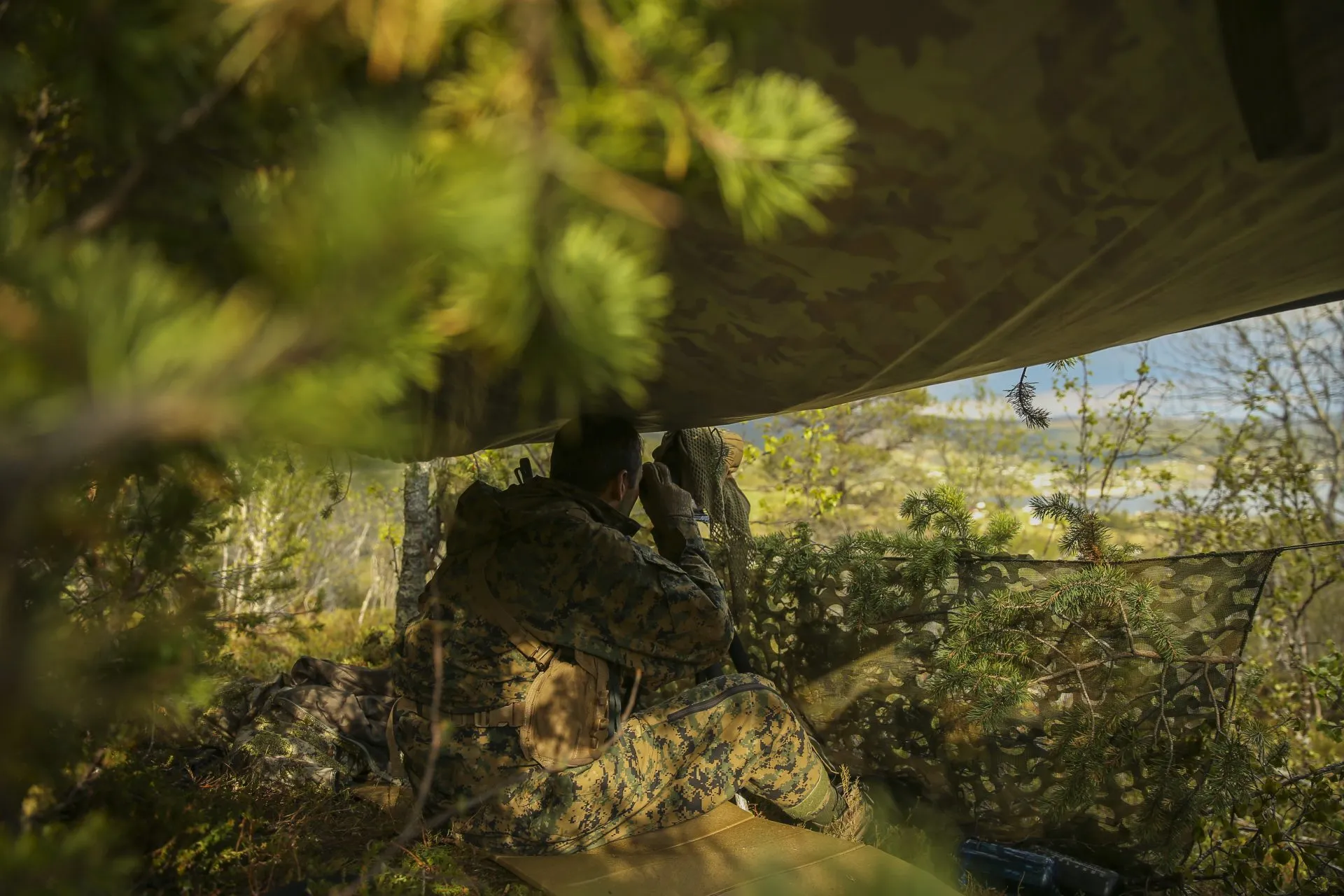 Marines ‘wrestling’ with tough questions over sensors, robotics for ...